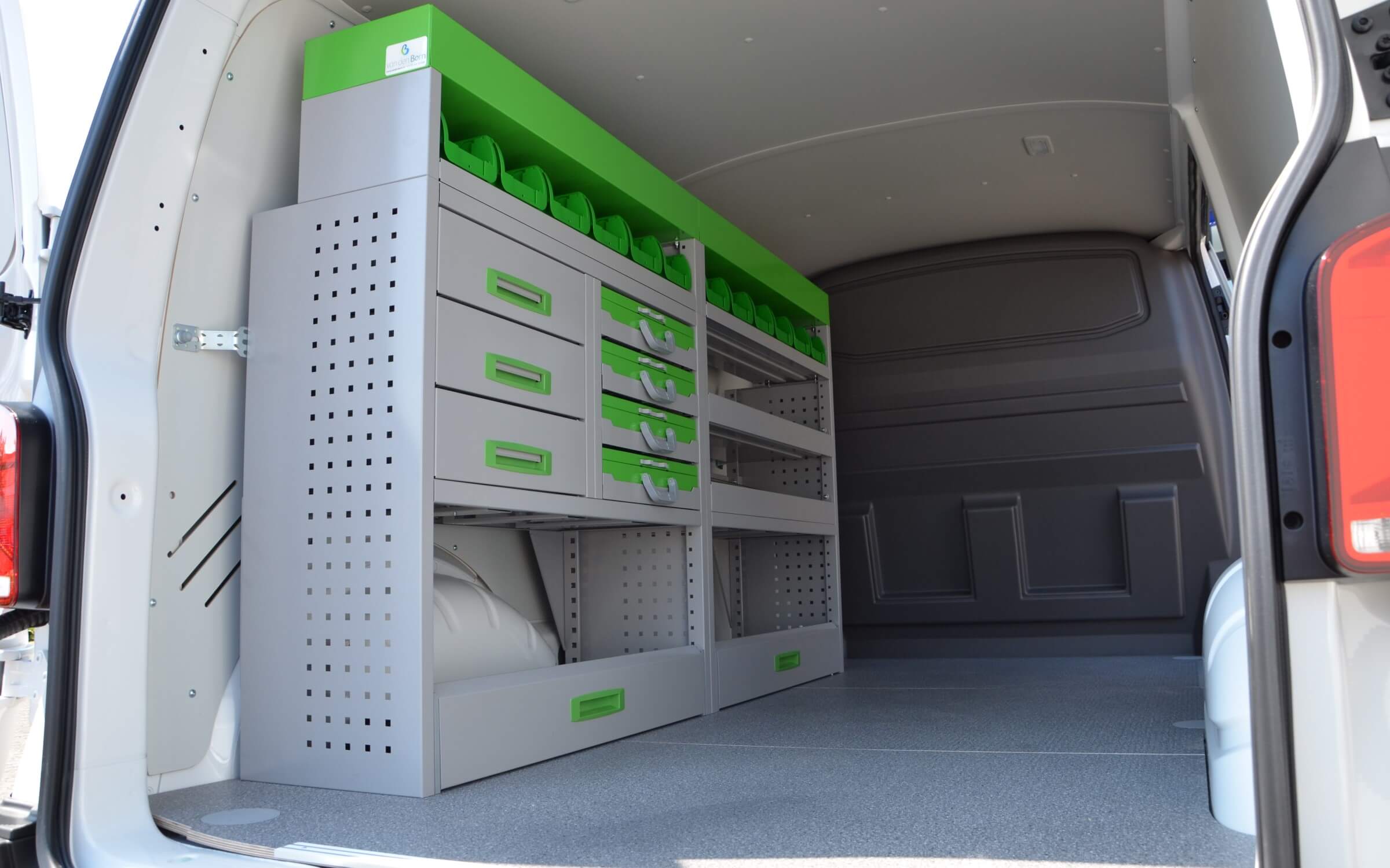 VanSolutions bedrijfswageninrichting voor Elis Nederland